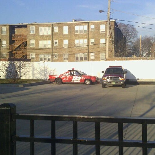 CFD Engine 70 Engine 59 Truck 47 - Fire Station in Chicago