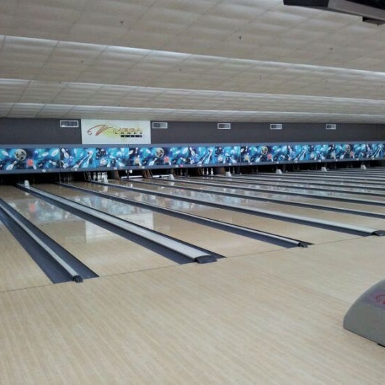 Megalanes Bowling - 12 tips from 1333 visitors