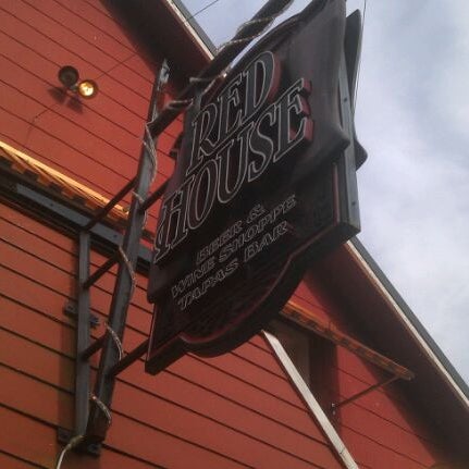 Red House Beer, Wine Shoppe & Tapas Bar - Tapas Restaurant in Renton