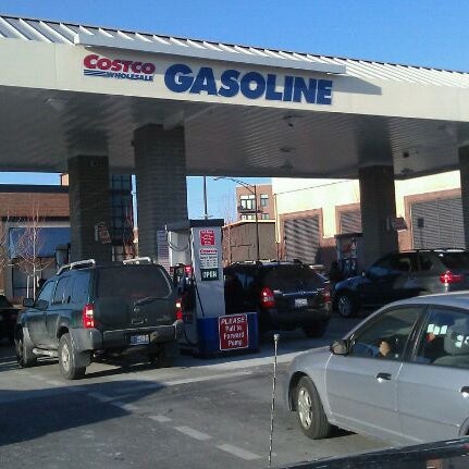 Costco Gasoline - North Side - 2746 N Clybourn Ave