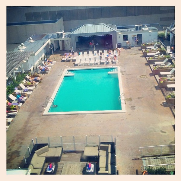 The Pool at The Chelsea - Hotel Pool