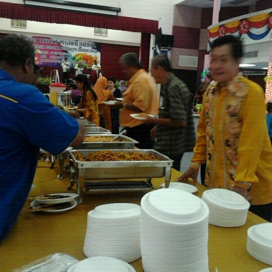 Photos at Dewan Jubli Perak, Majlis Daerah Raub - 207 visitors