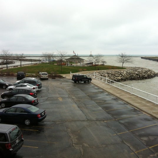 Photos at Holiday Inn Harborview - Port Washington - 7 tips from 250 ...