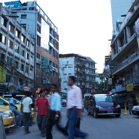 Gulshan Circle 2 - Road in Dhaka