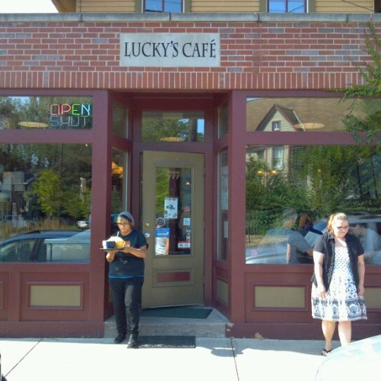 Lucky's Cafe - Café in Cleveland