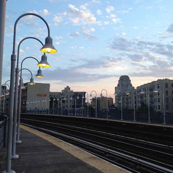 Photos at MTA Subway - 174th St (2/5) - Metro Station in Bronx