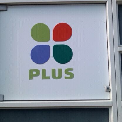 PLUS - Supermarket
