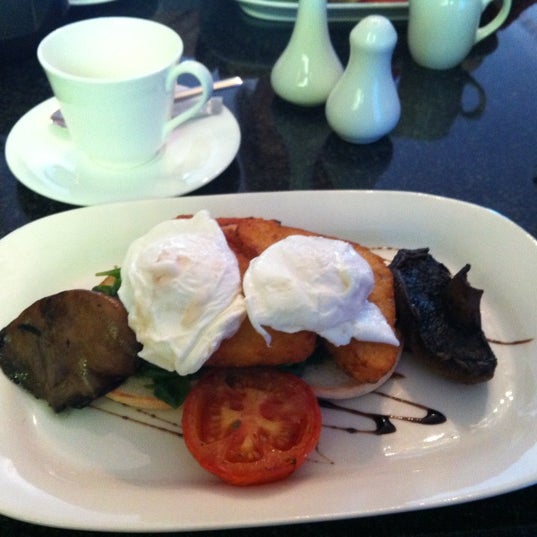 Pera (Caffe Pera) - Café in Leeds