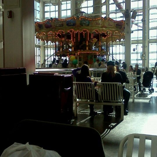 Photos at Palisades Center Mall - 142 tips