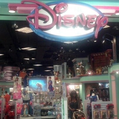 Disney Store (Now Closed) - Virginia Beach, VA
