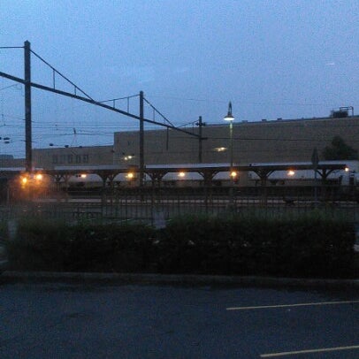 Greyhound Station - Bus Line in Downtown Harrisburg