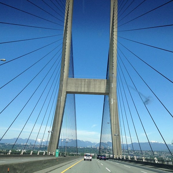 Alex Fraser Bridge - Bridge in Delta