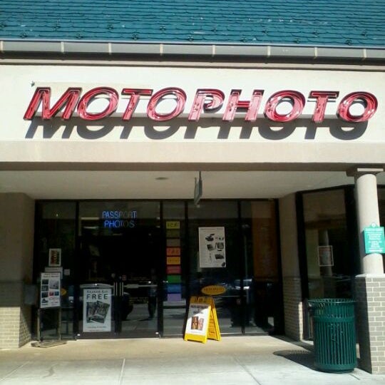 Photos at Motophoto - Photography Lab