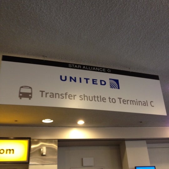 Terminal B Shuttle Bus - Laguardia Airport - 6 tips from 531 visitors