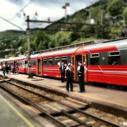 Voss stasjon - Train Station