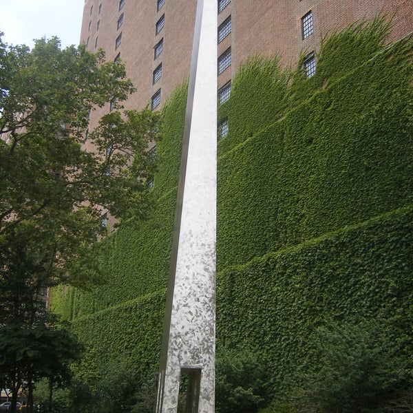 Ralph Bunche Park - Tudor City - 4 tips from 358 visitors