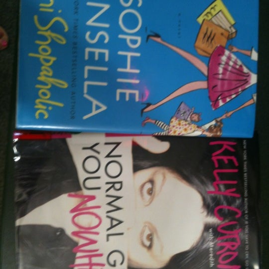 Fort Pierce Public Library - Library in Downtown District Fort Pierce