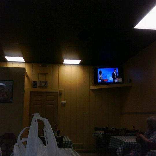 Barry's Spot Pizza - Pizzeria in Edgewater