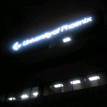 University of Phoenix - Southern California Campus - College Classroom ...