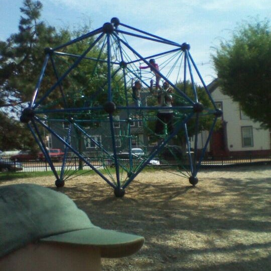 Reiche School - Playground in Portland