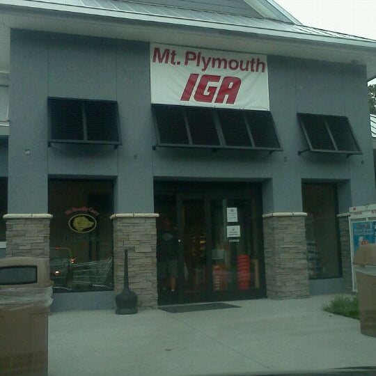 IGA - Grocery Store