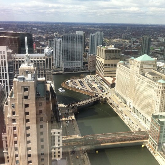 McGuire Woods - The Loop - 77 W. Wacker 44th Floor