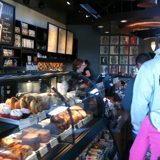 Starbucks - Coffee Shop in Maple Ridge