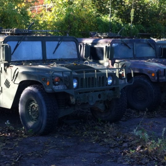 Massachusetts Army National Guard Armory - Military Base in Oak Grove ...
