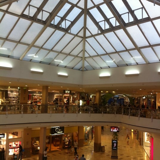 Brooklyn Mall - Veale St