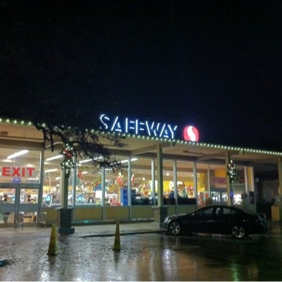 Safeway - Grocery Store in Menlo Park