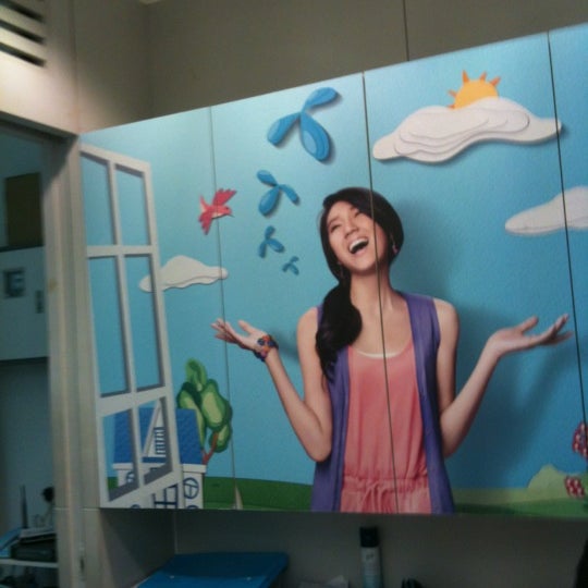 dtac Center (ดีแทคเซ็นเตอร์) - Electronics Store