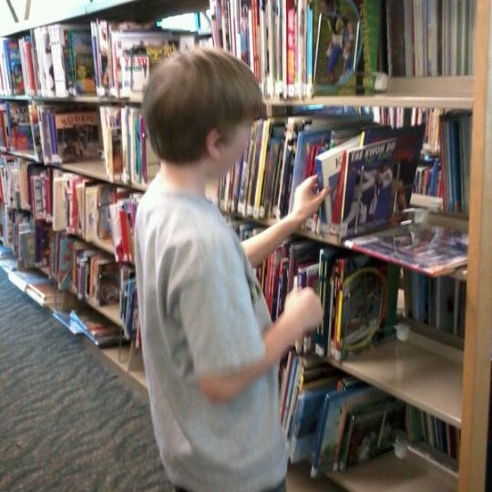 Milford Public Library - Library in Milford