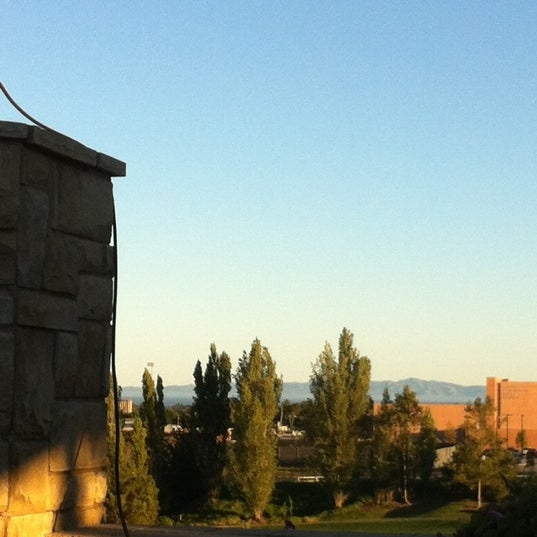 Photos at Frog Bar & Grill at the Glenn Annie Golf Course - Goleta, CA