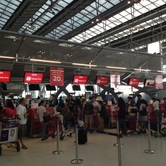 AirAsia - Check-In Area - Airport Service