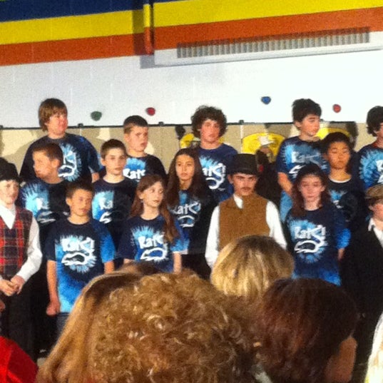 Meadowbrook School - 1 tip from 45 visitors