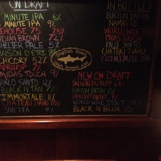 Dogfish Head Alehouse - Bar