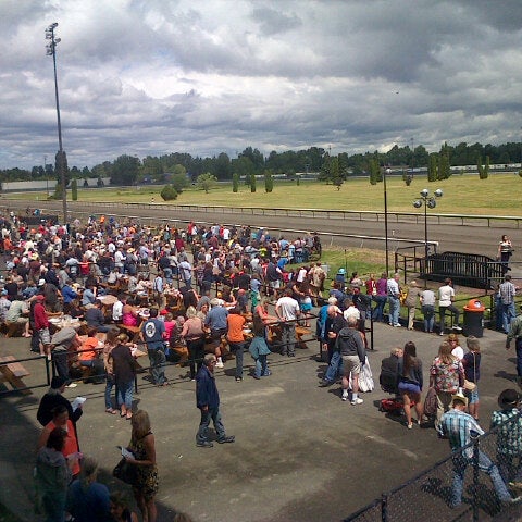 Portland Meadows - North Portland - 5 tips