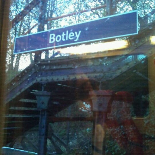 Photos at Botley Railway Station (BOE) - Rail Station in Botley