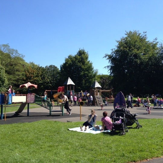 Fitzgeralds Park Playground - Playground in Cork