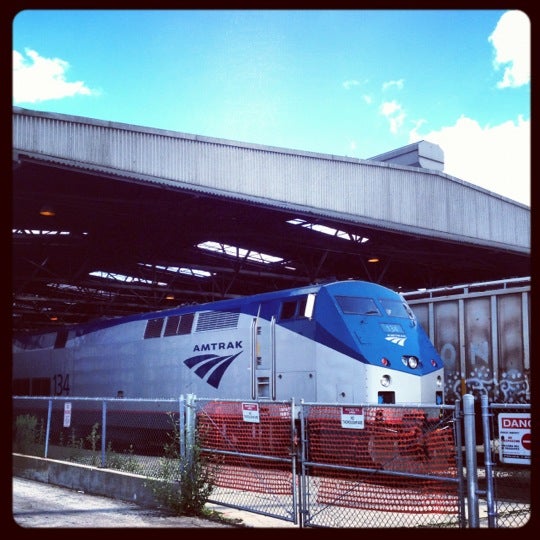 Photos at Milwaukee Intermodal Station (MKE) - Menomonee River Valley ...