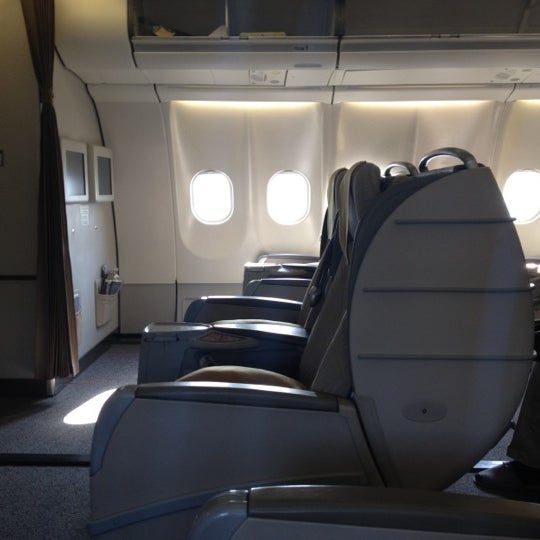 OZ751 ICN-SIN / Asiana Airlines - Plane