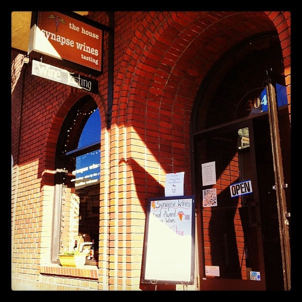 Synapse Winery Tasting Room - Winery in Placerville