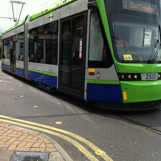 West Croydon London Tramlink Stop - Station Rd.