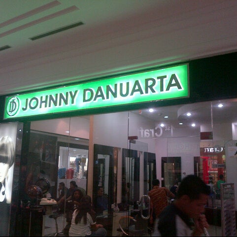 Johnny Danuarta Salon - Hair Salon
