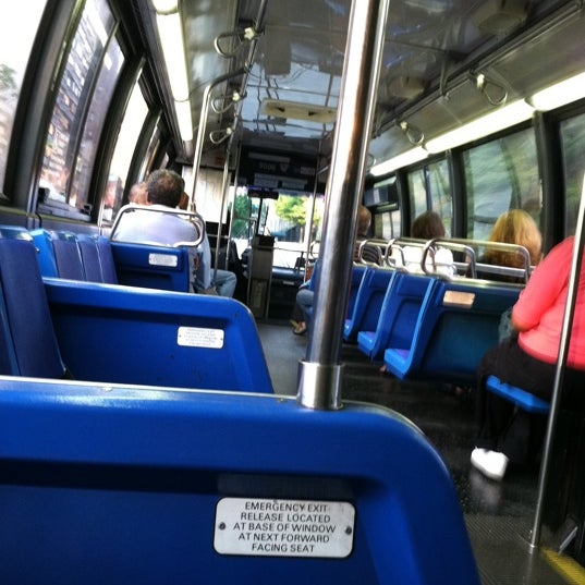 MTA Bus - E 57 St & 5 Av (M31/M57) - Midtown East - New York, NY