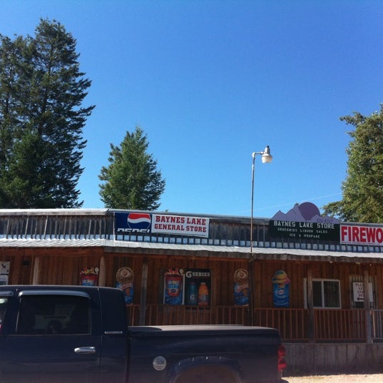 Baynes Lake General Store - 2 tips from 8 visitors