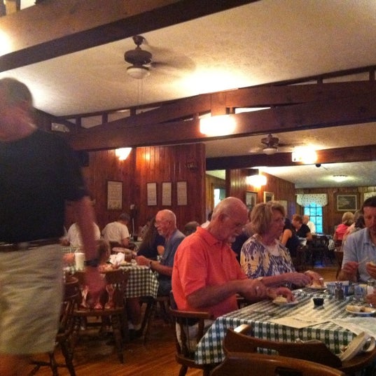 Pine Tavern Restaurant - Floyd, VA