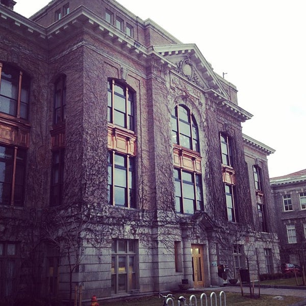 Bowne Hall - Syracuse, NY