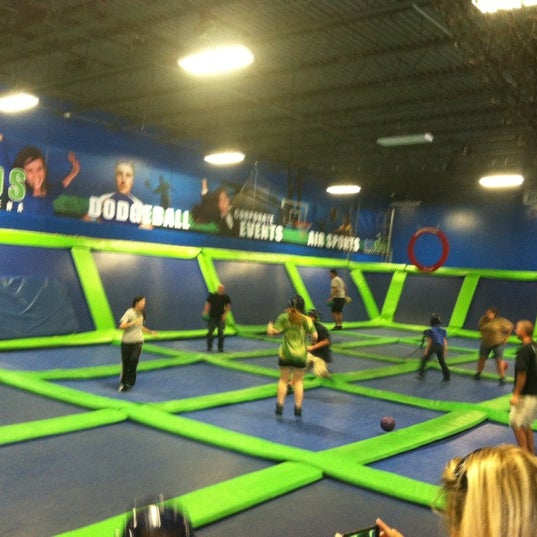 AirHeads Trampoline Arena - Tampa, FL