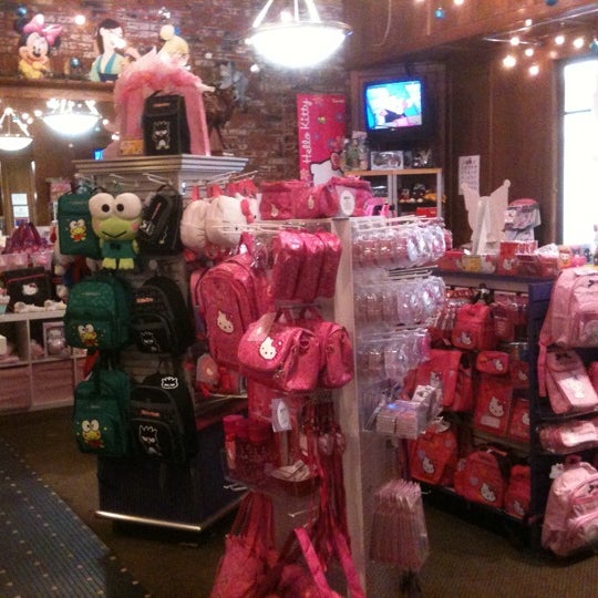 DragonVine - 1859 Pioneer Pkwy E